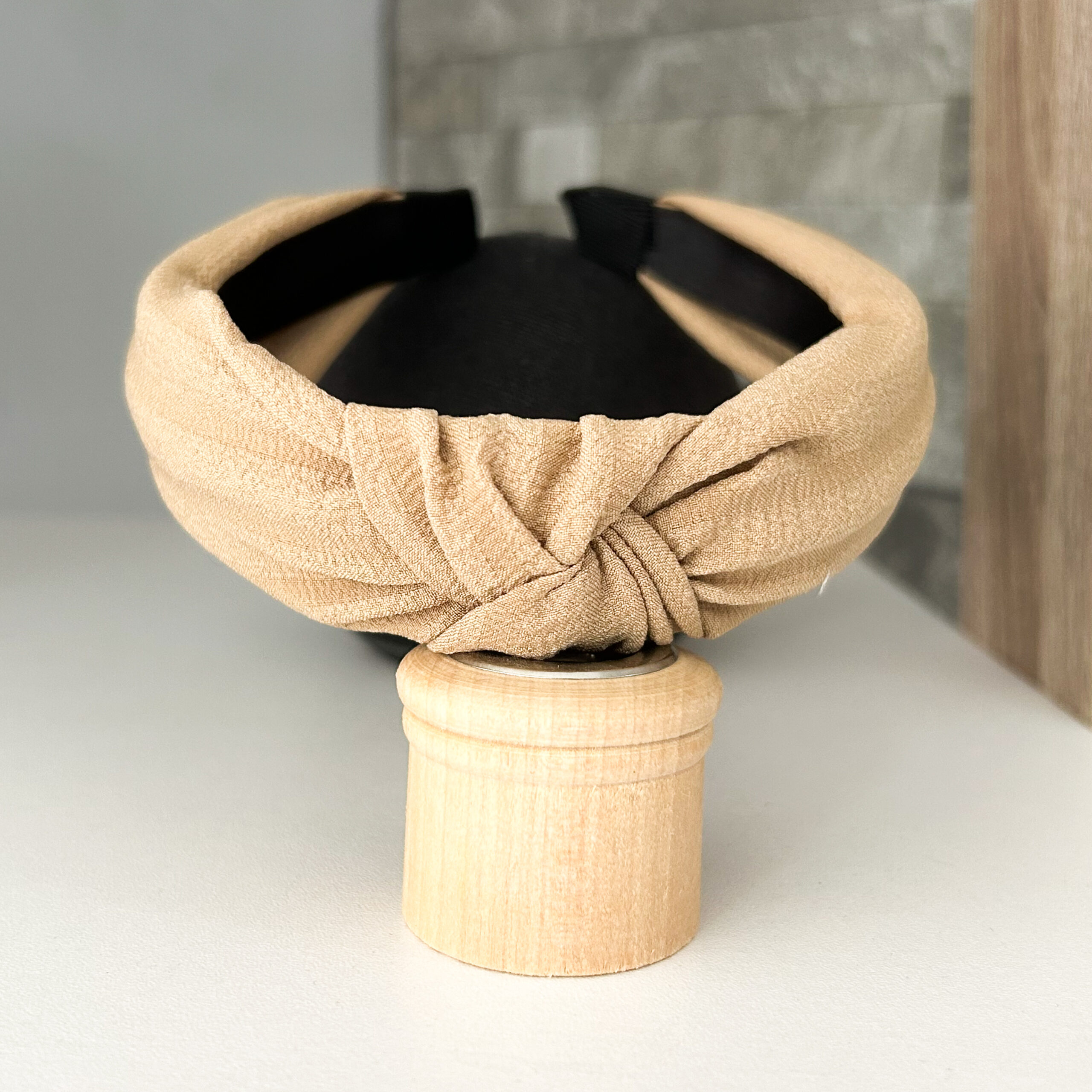Knotted alice band-brown – Oh So Thankful